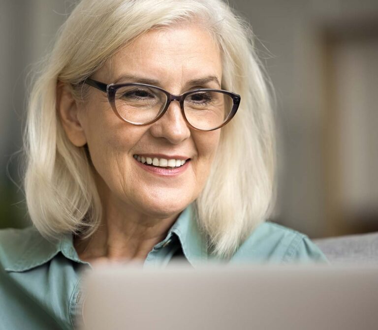 Cataract Symptoms & Surgery in Los Angeles | Barry Seibel, MD